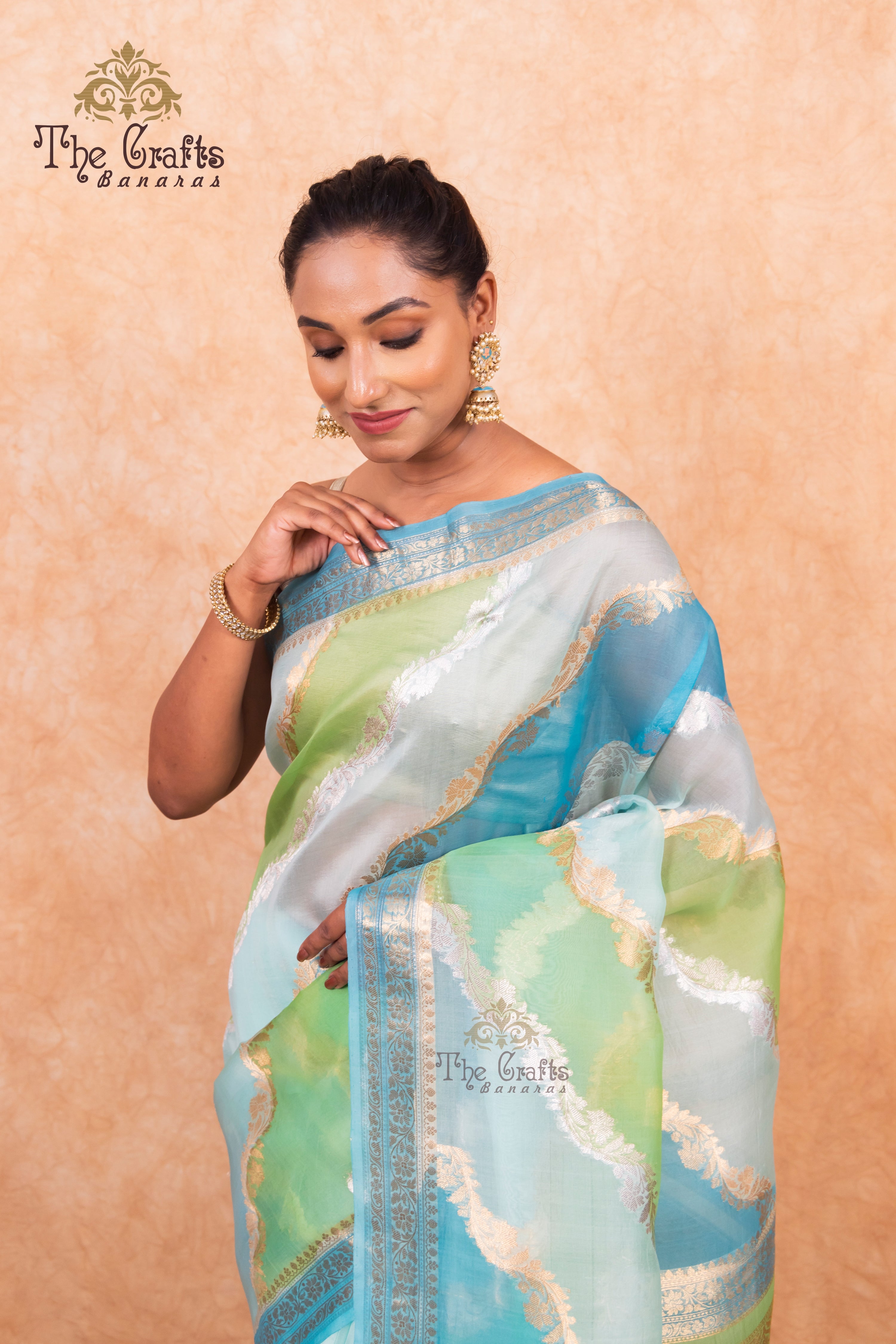 The Crafts Banaras : Embrace the Timeless Artistry of Banarasi Sarees